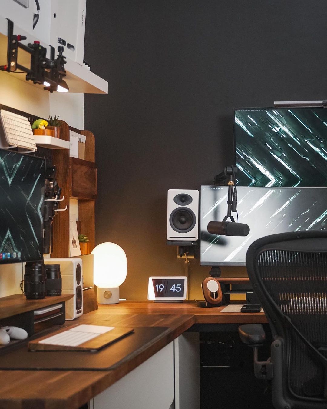 Building The Perfect L Shaped Desk Setup (January 2026) - Tech for Desk