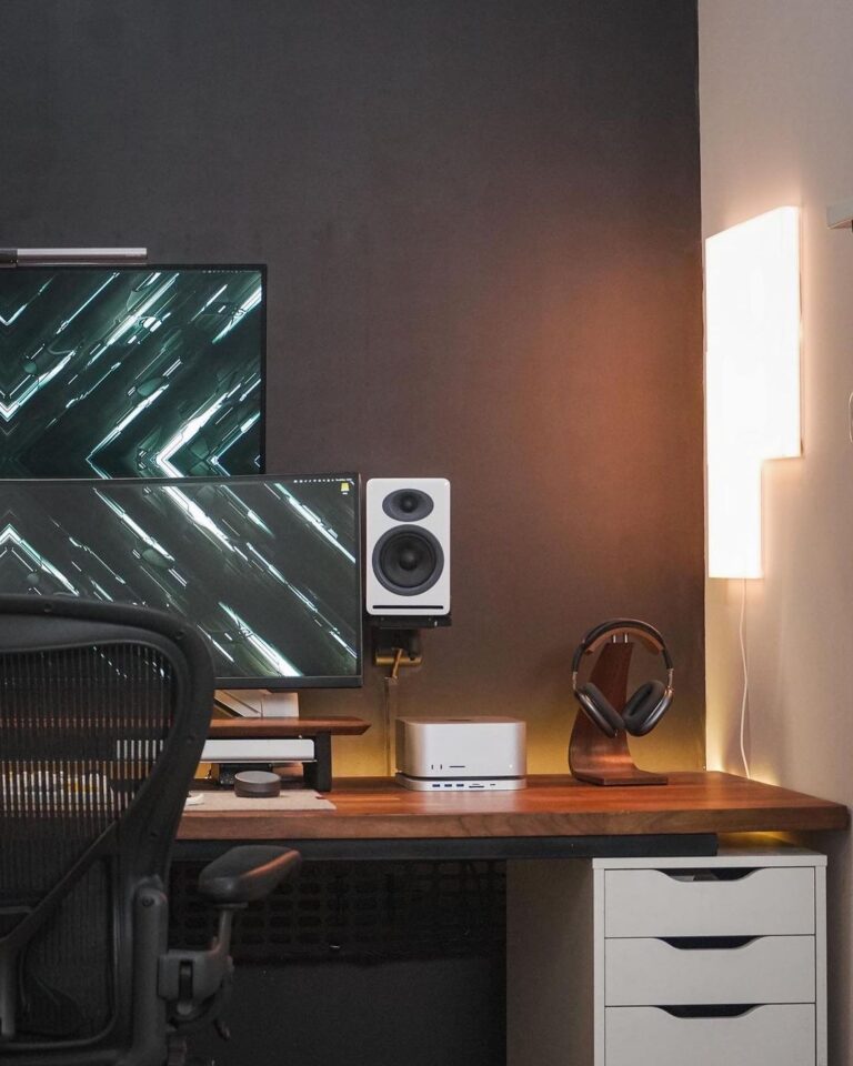 Building The Perfect L Shaped Desk Setup (December 2025) - Tech for Desk