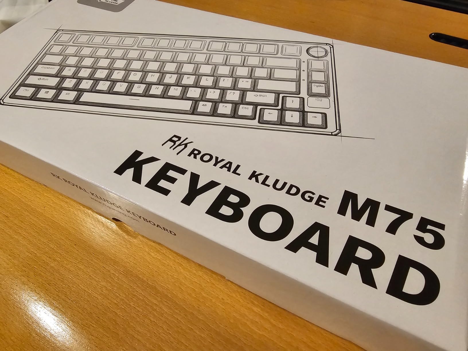 In-Depth Review of ROYAL KLUDGE M75 Keyboard (2025)
