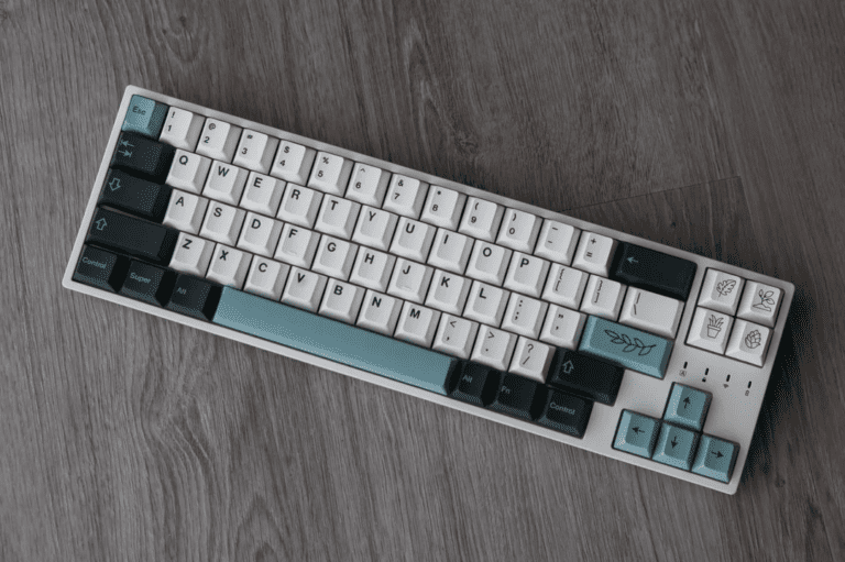 ROYAL KLUDGE RK68 Keyboard - A Comprehensive Review (2025)